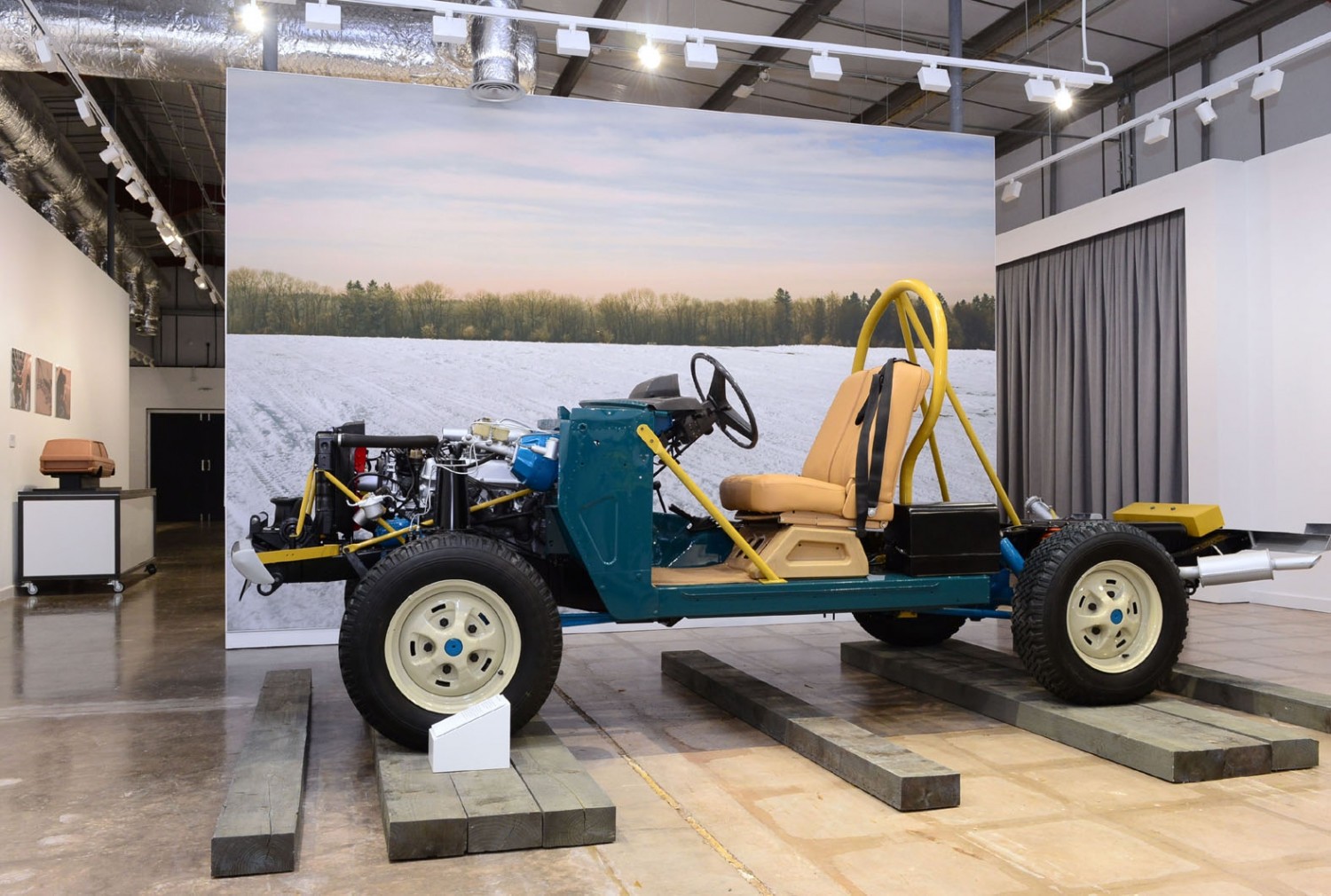 Range Rover travels in time | Eurekar