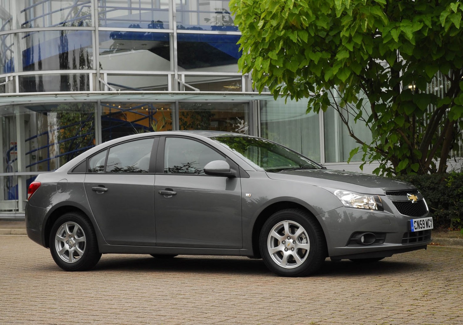 Chevrolet Cruze 2.0 VCDi LT | Eurekar