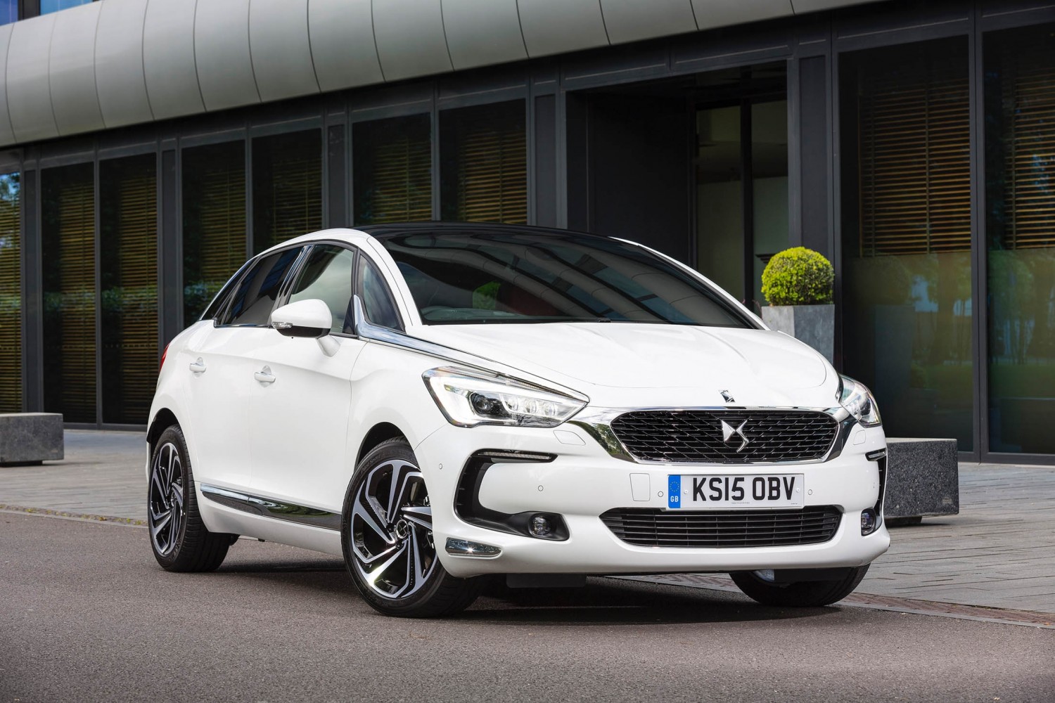 DS5 Prestige BlueHDI 150 S&S | Eurekar