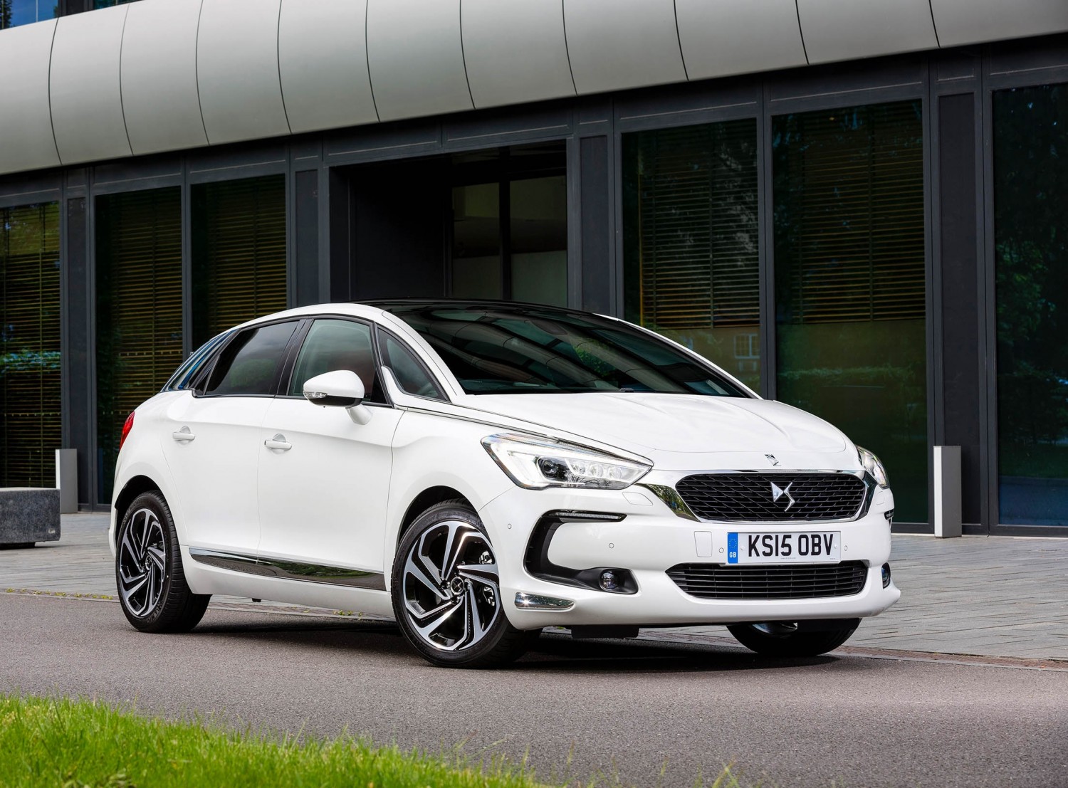 DS5 Prestige BlueHDI 150 S&S | Eurekar