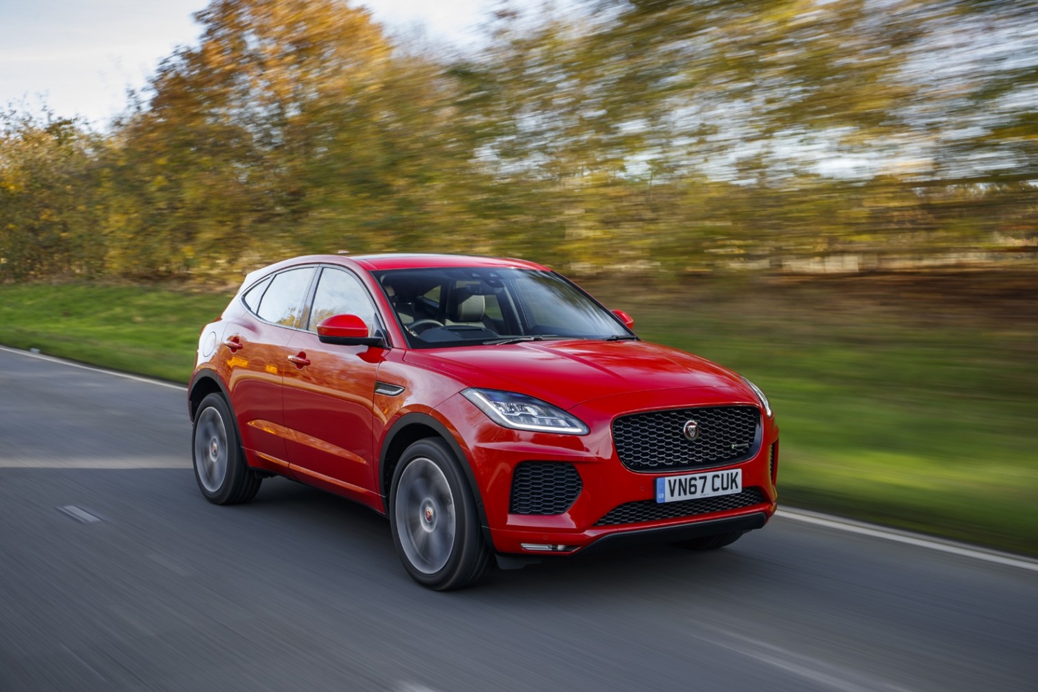 Jaguar E-Pace targets in-touch drivers | Eurekar