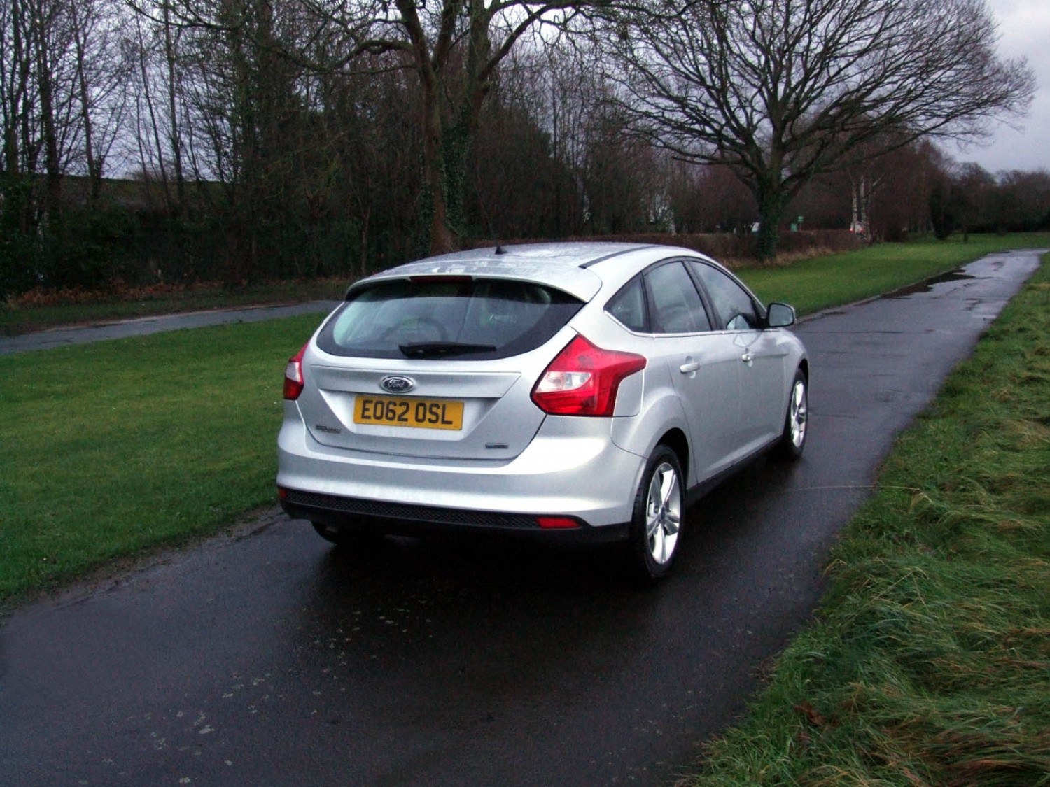 Ford Focus Edge ECOnetic | Eurekar