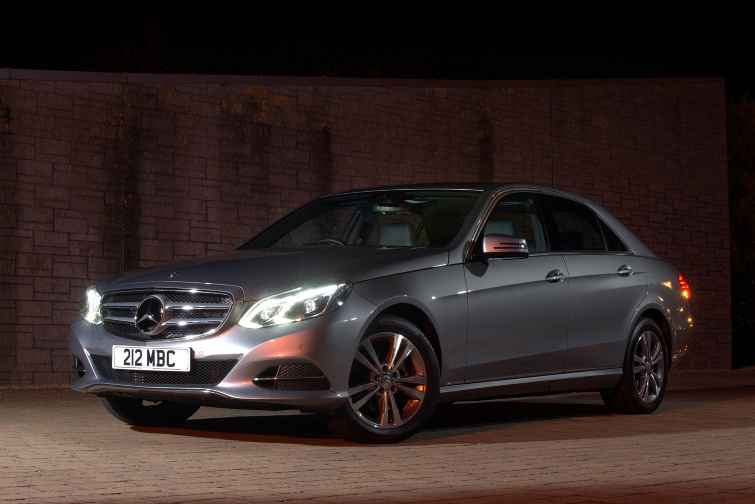 Mercedes E220 BlueTEC AMG Night Edition | Eurekar