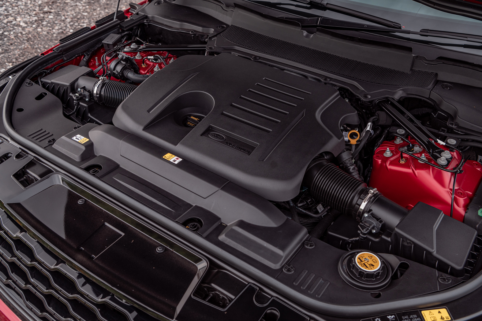 Triple boost for Range Rover Sport | Eurekar