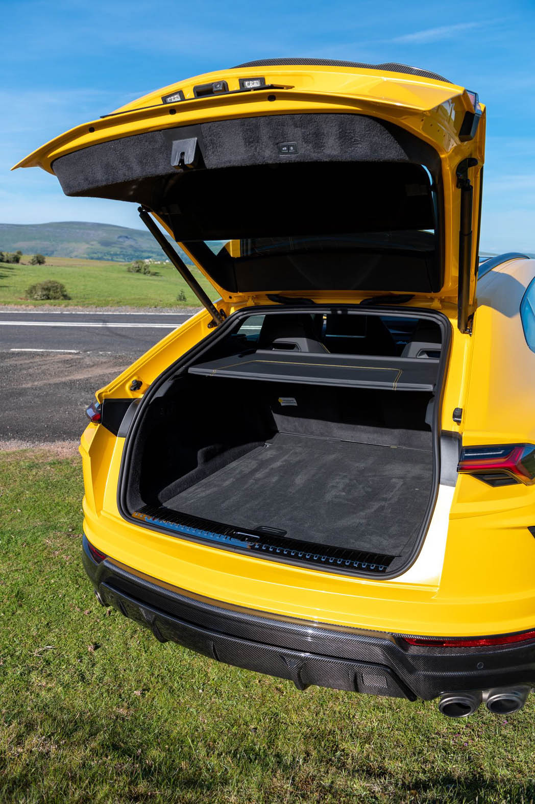 Lamborghini Urus | Eurekar