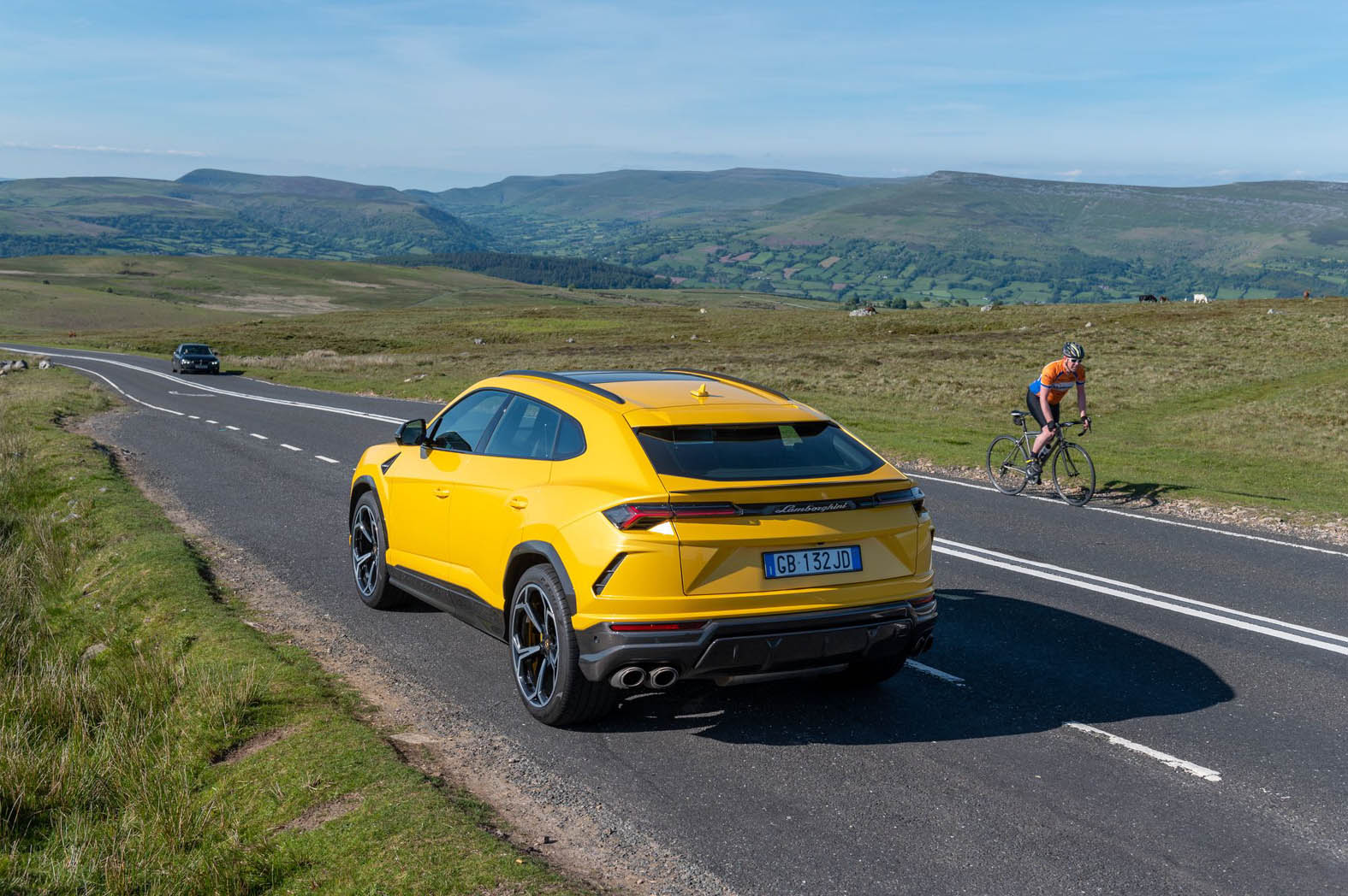 Lamborghini Urus | Eurekar