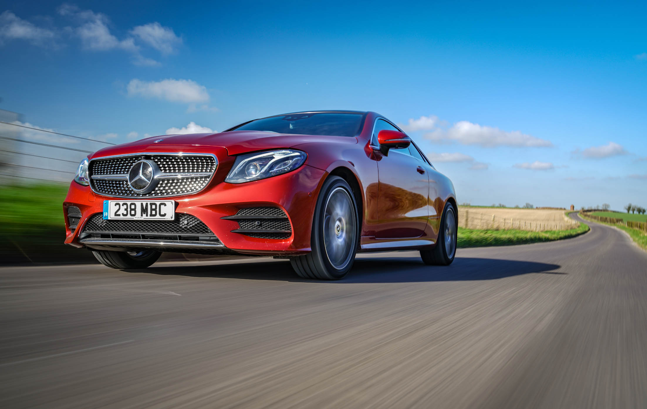 Mercedes-Benz E 400 4MATIC AMG Line Coupe | Eurekar