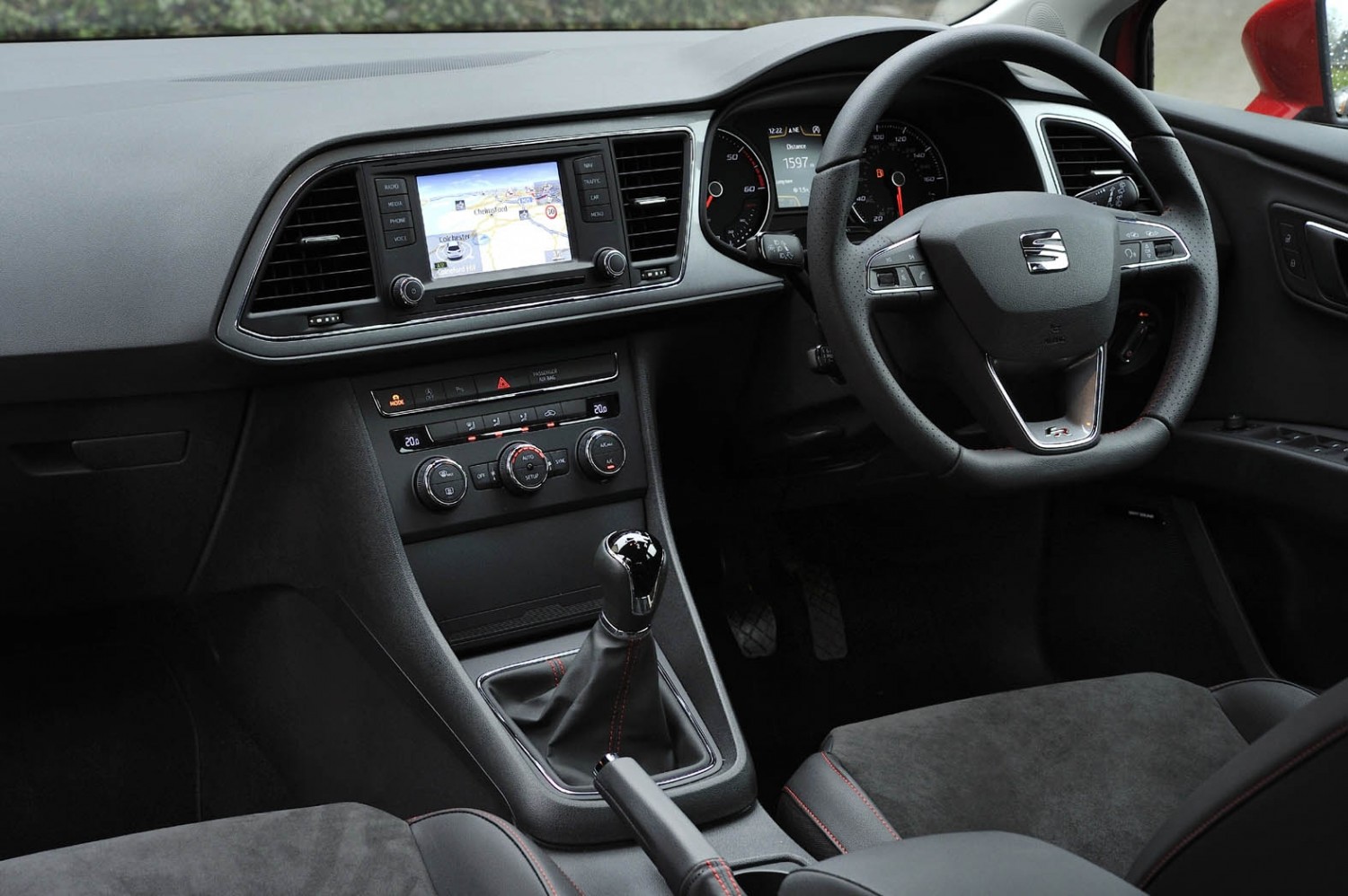 SEAT Leon 1.6 TDI SE | Eurekar