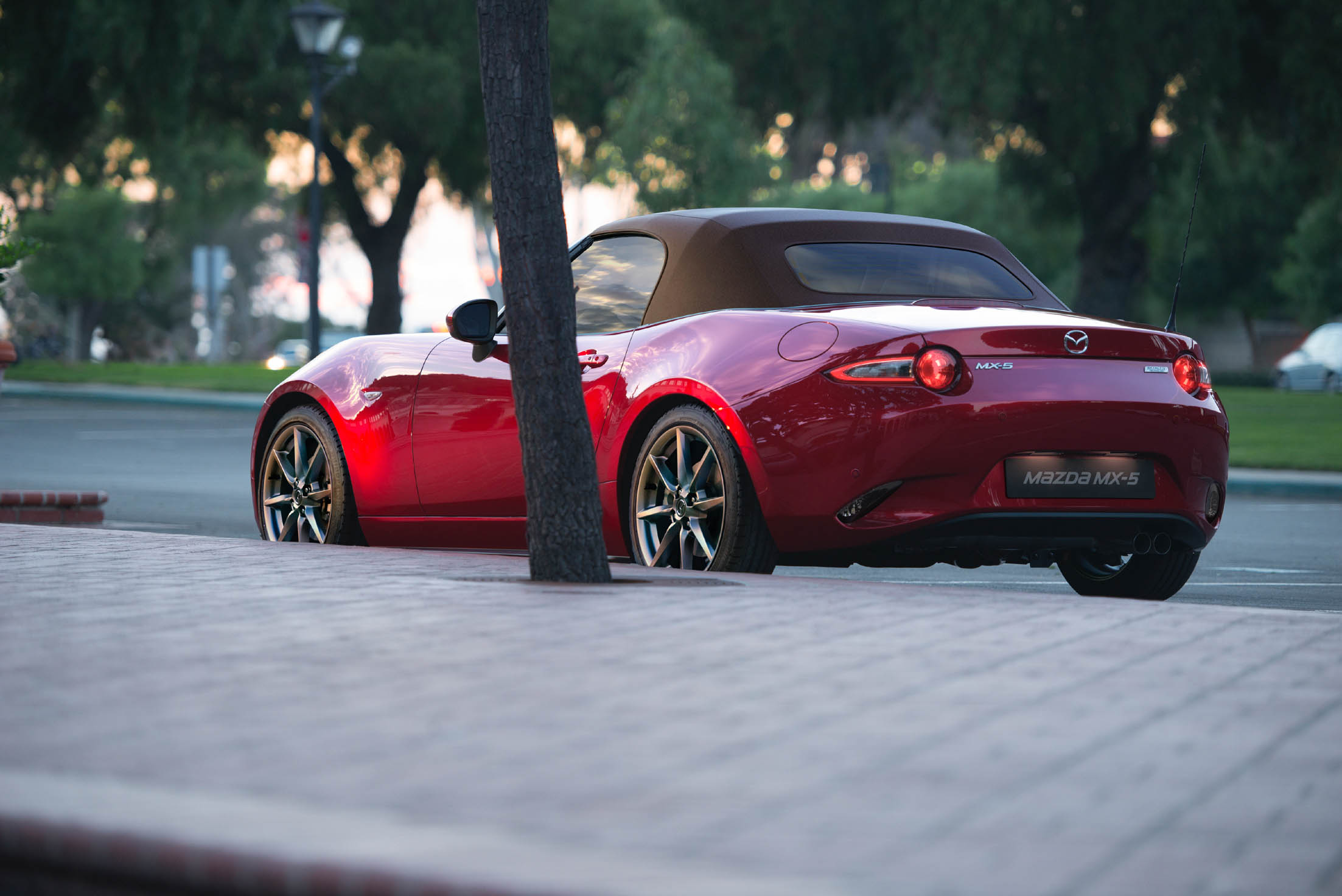 Mazda MX-5 2.0 | Eurekar