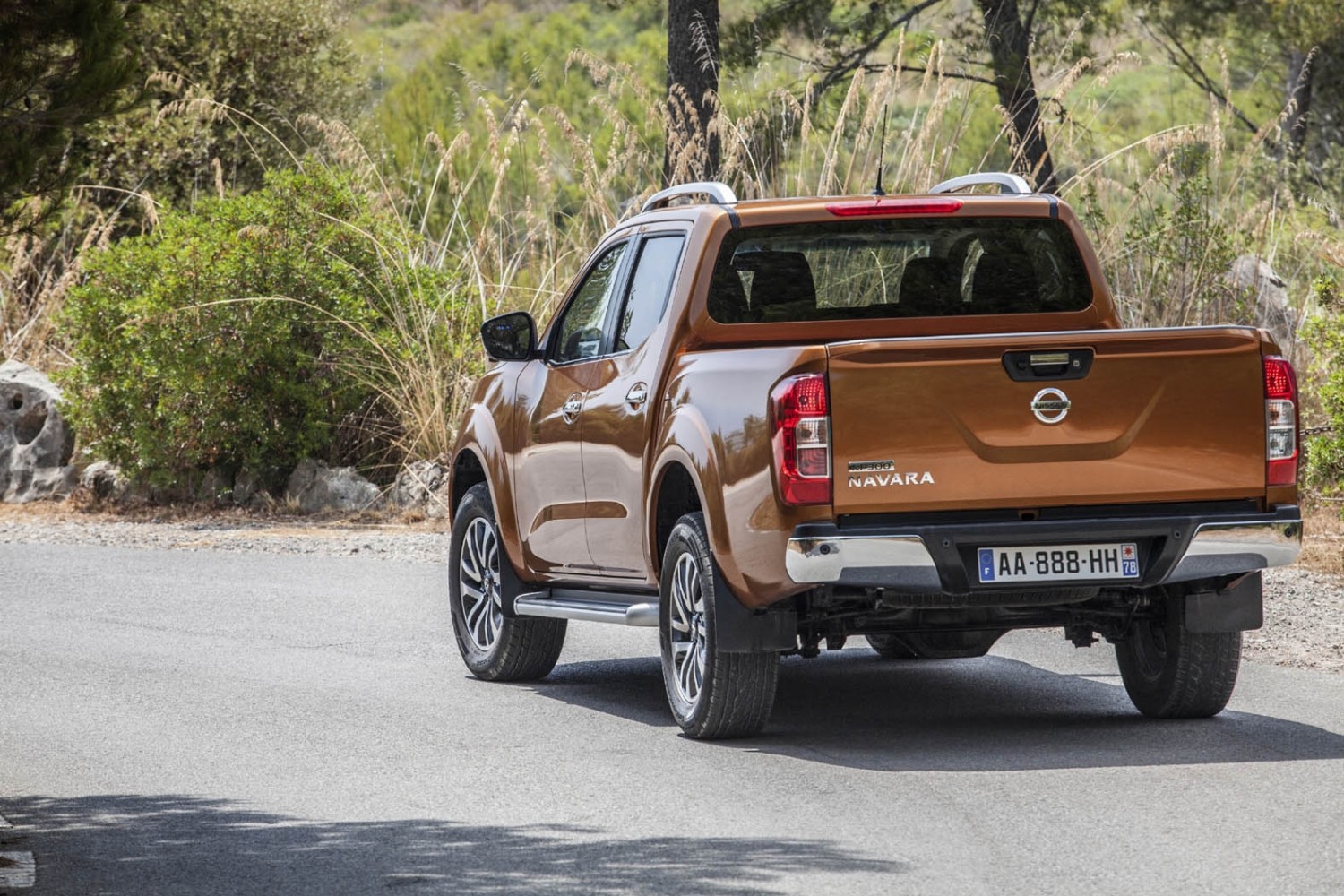 Nissan NP300 Navara keeps on trucking | Eurekar