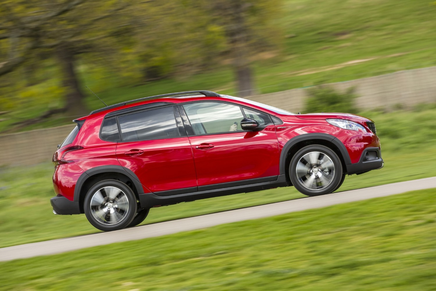 Peugeot 2008 PureTech 130 GT Line - Review | Eurekar