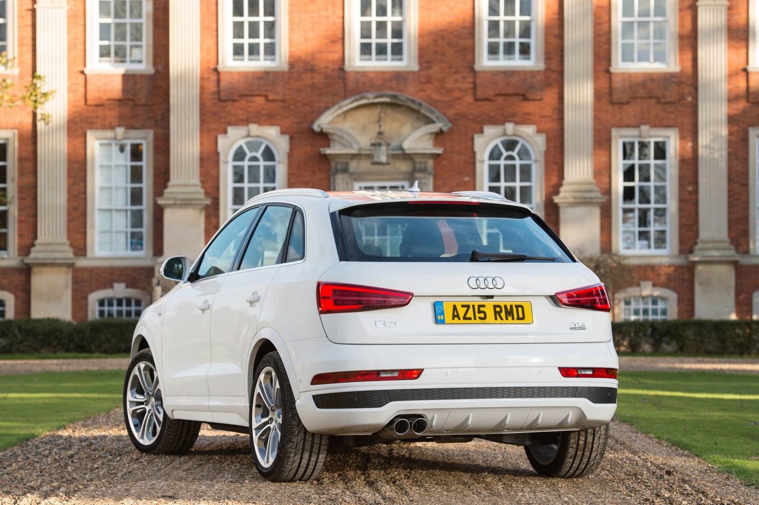 Audi Q3 2.0 TDI quattro SE S tronic | Eurekar
