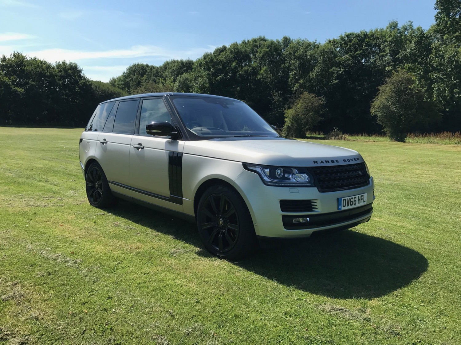 Range Rover 4.4 SDV8 Autobiography | Eurekar