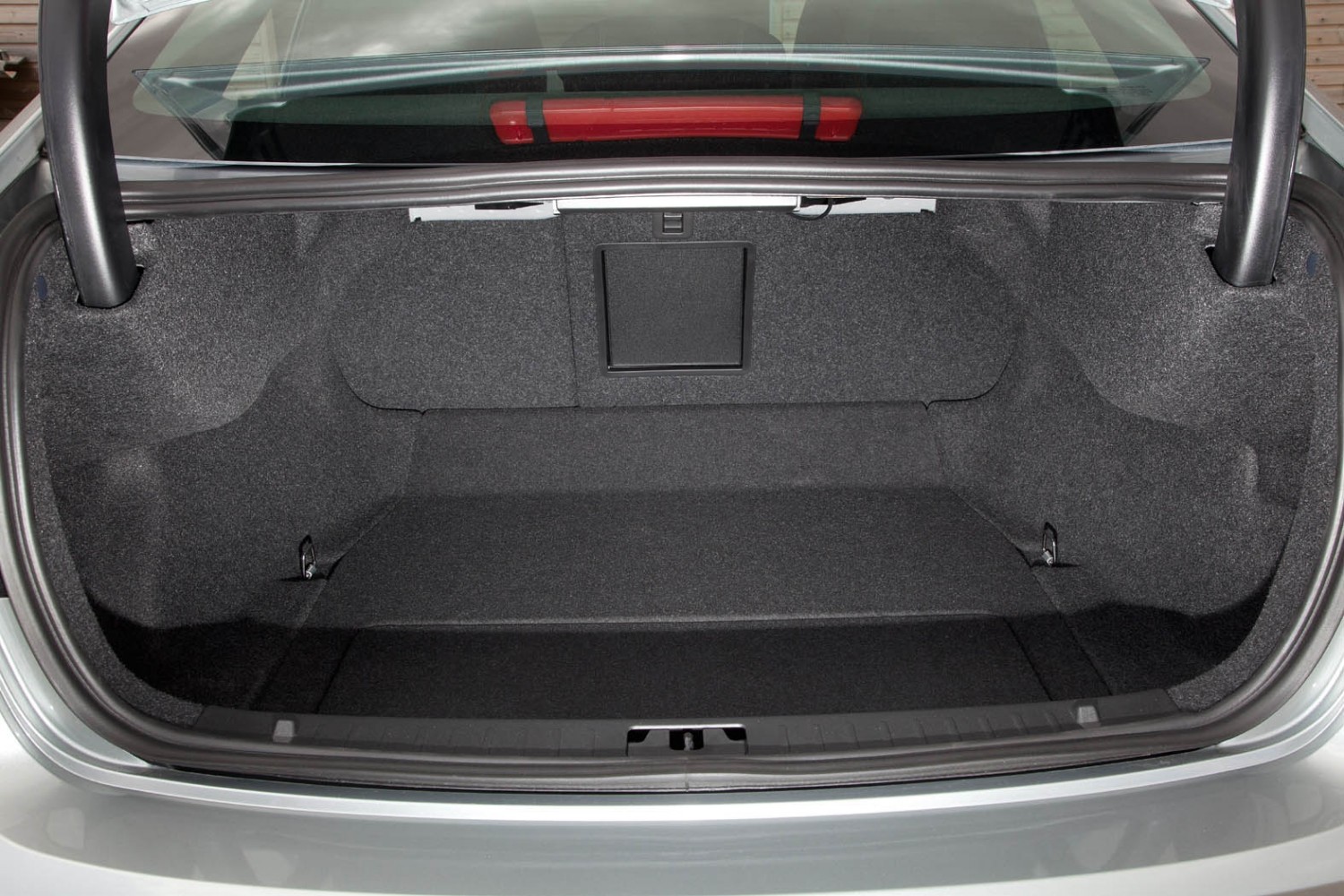 Volvo S60 2.0D Drive-E R-Design | Eurekar