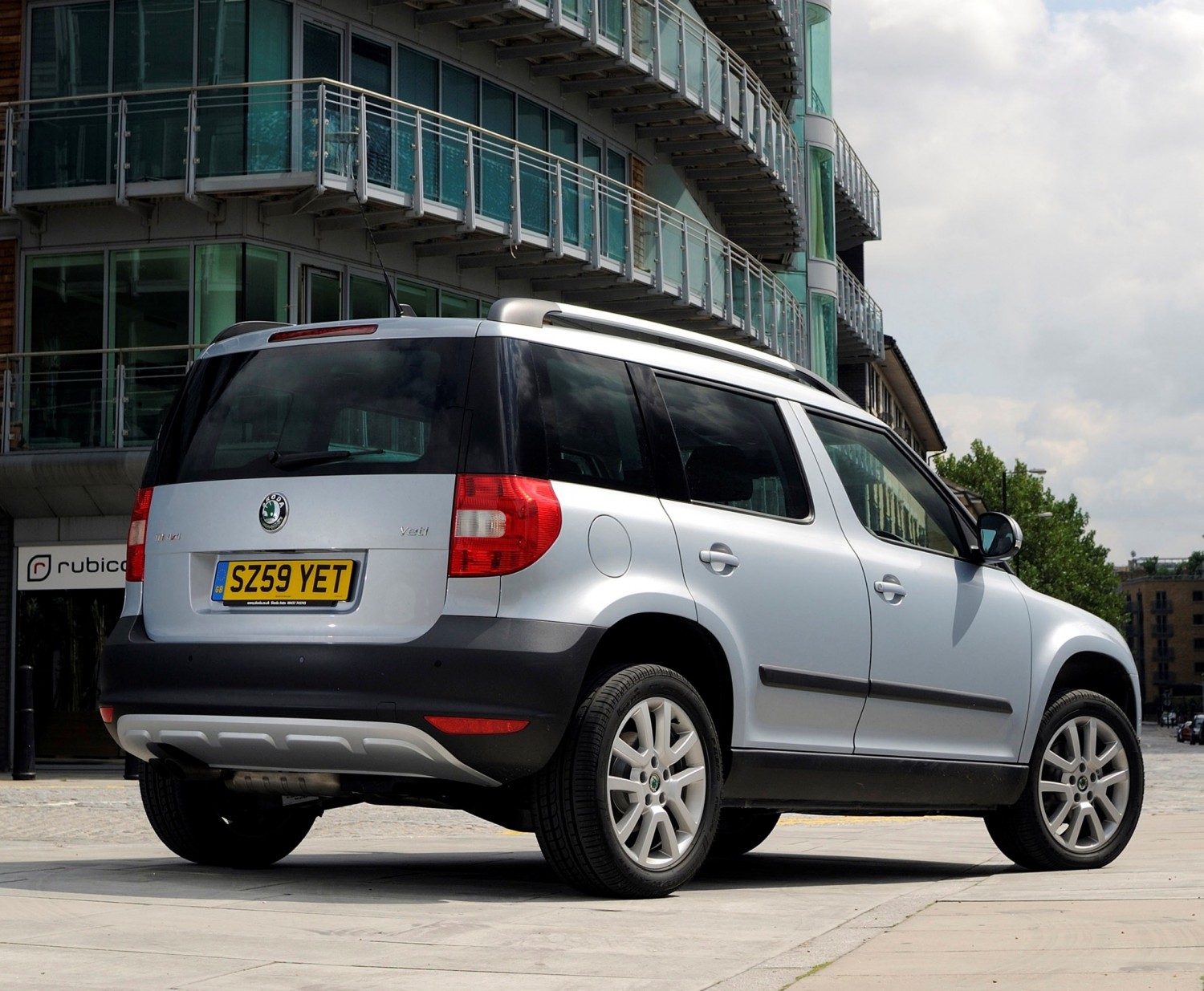 Skoda Yeti SE Plus | Eurekar