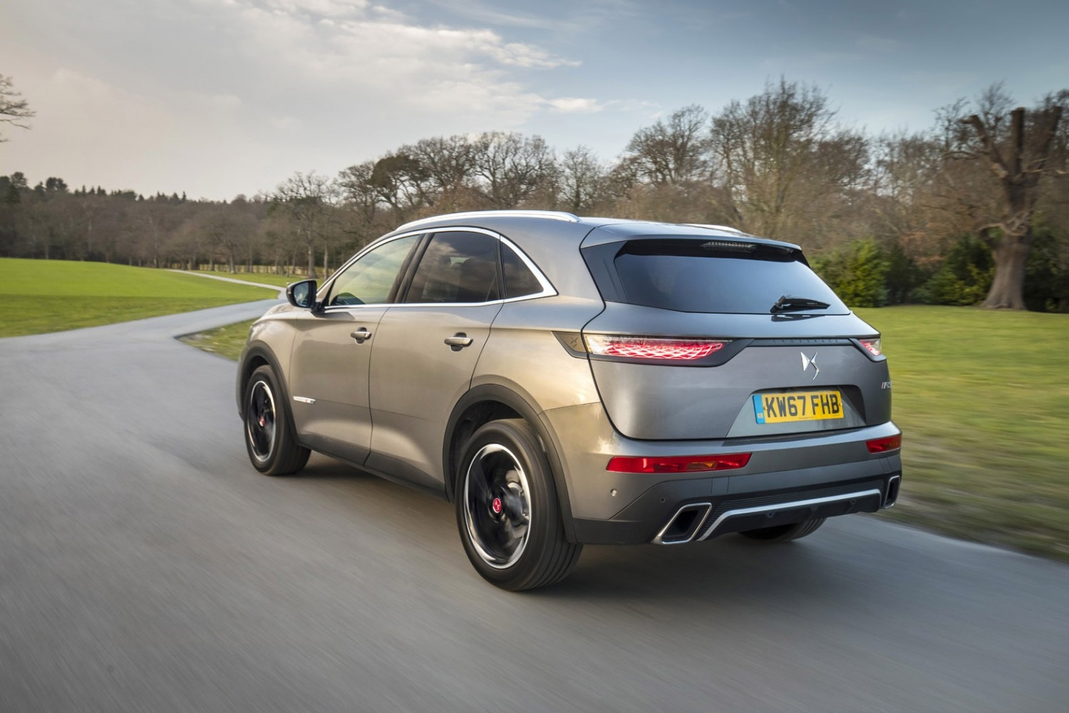 Crossback lights up DS range | Eurekar