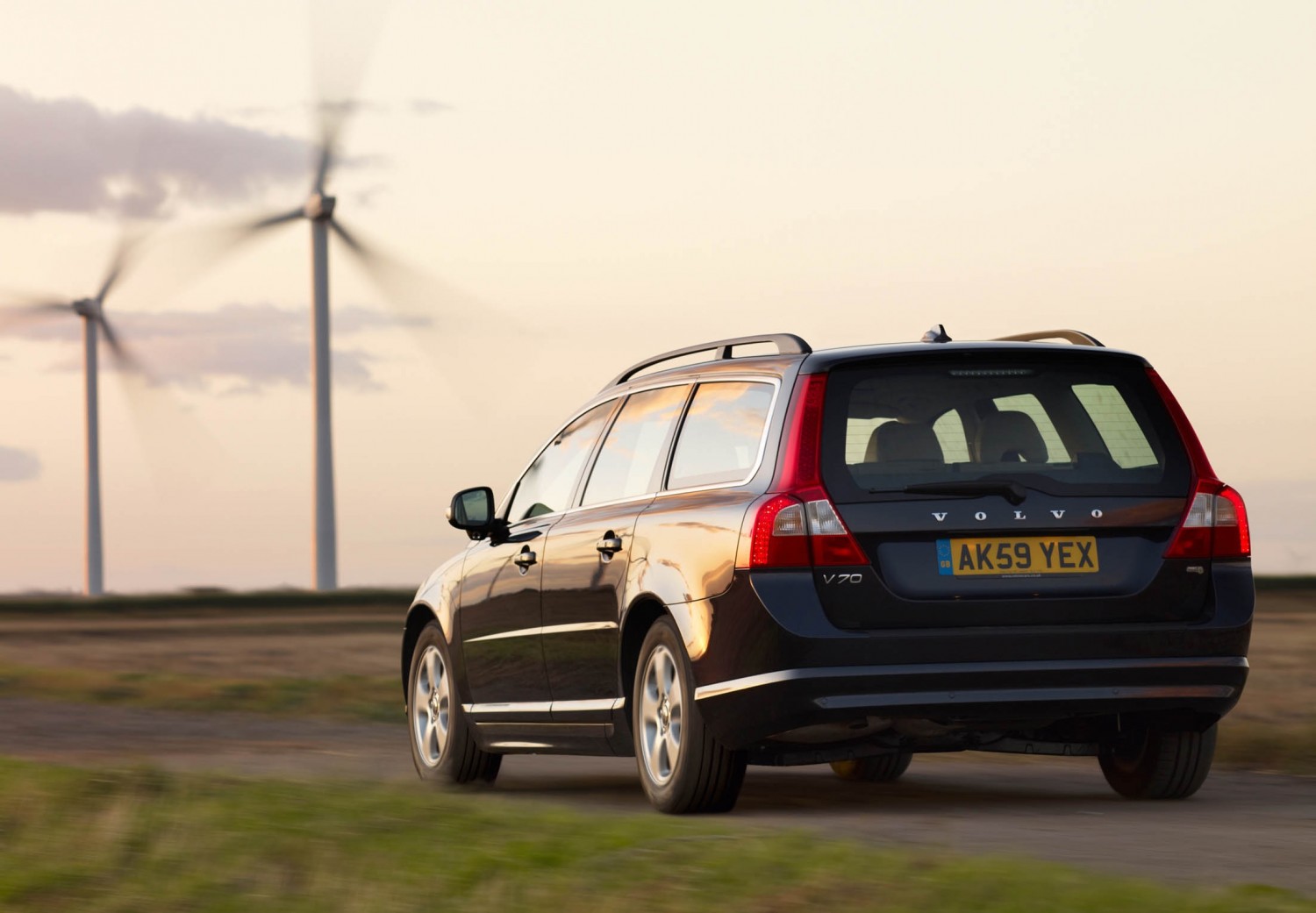 Volvo V70 D4 SE Lux | Eurekar