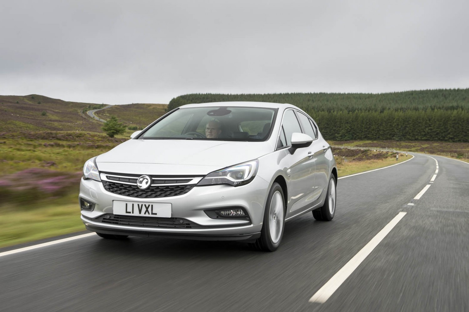 Vauxhall Astra SRi NAV 1.0T | Eurekar