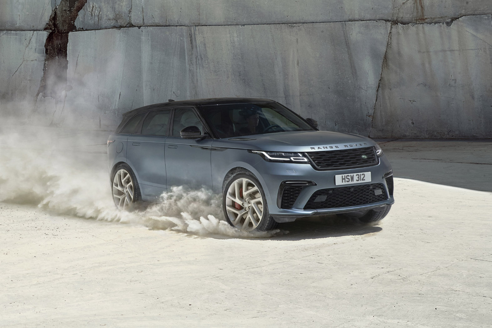 Land Rover creates Velar super-SUV | Eurekar