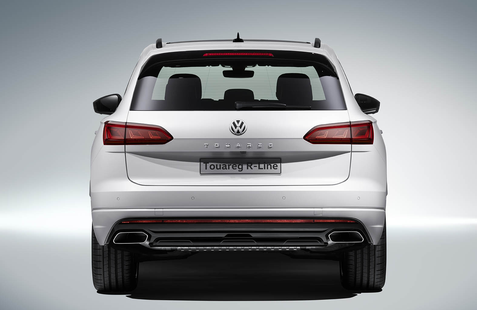 Volkswagen Touareg R-Line | Eurekar