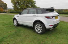 Range Rover Evoque HSE Dynamic Automatic | Eurekar