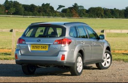Subaru Outback 2.0D SE NavPlus | Eurekar
