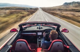 Porsche 911 2016 - First Drive | Eurekar