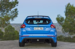 Ford Focus RS 2016 - First Drive | Eurekar