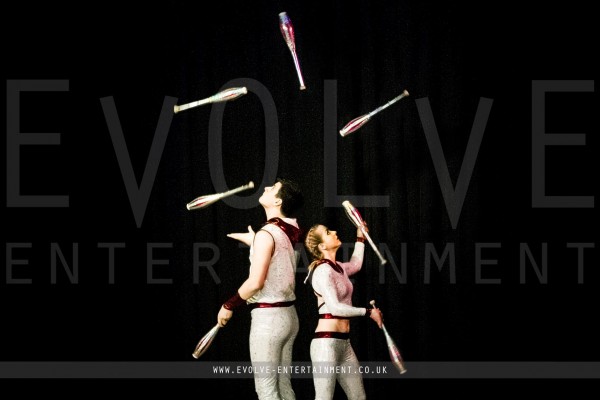 Acrobat Juggling Duo | Evolve Entertainment