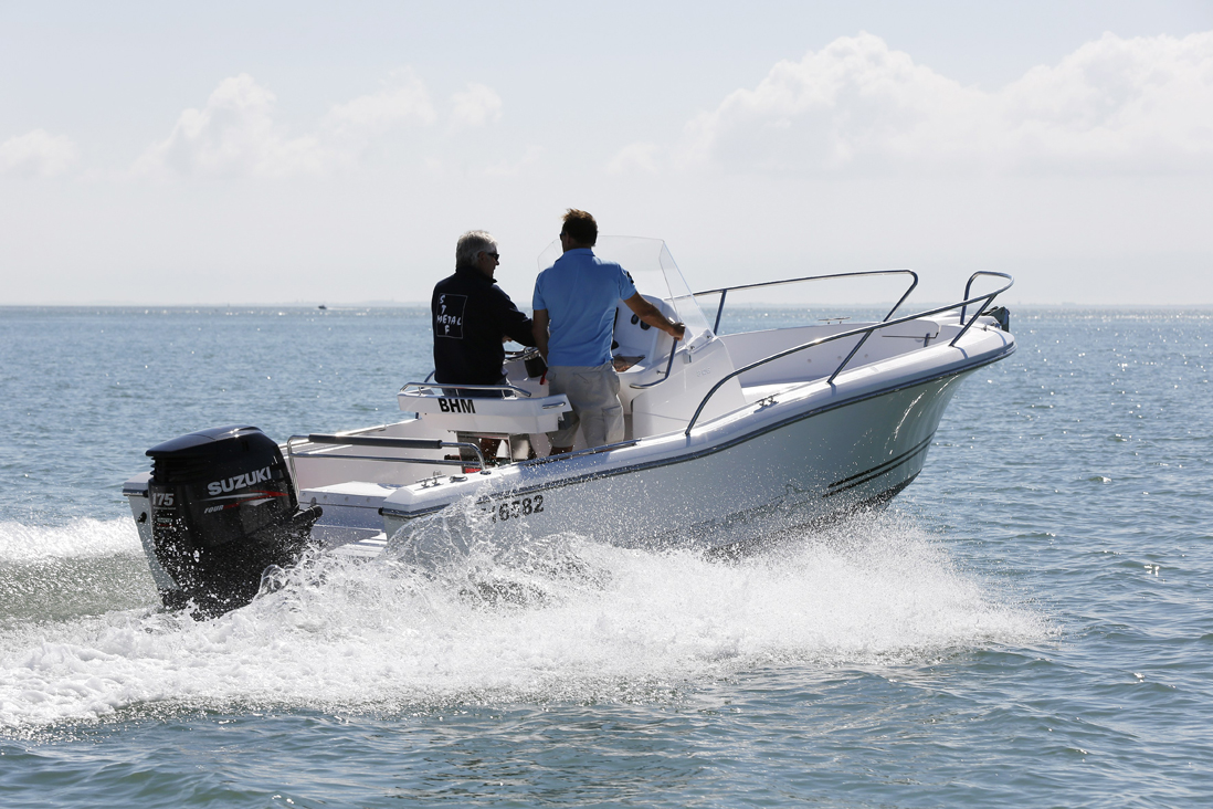 White Shark 210 CC Origin – White Shark Boats
