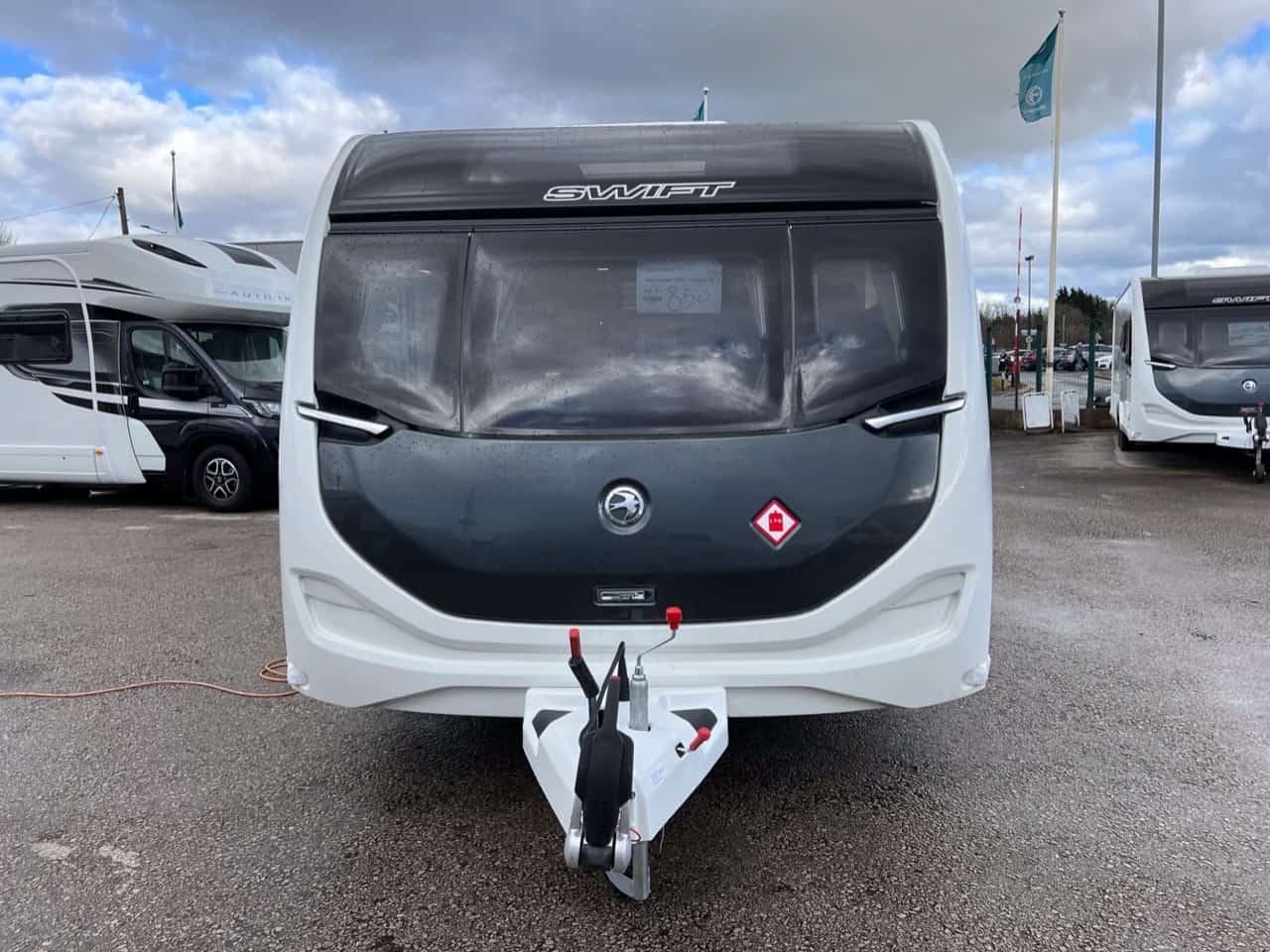 Swift Challenger 560 L SE Grande, (2023) Touring Caravan for sale ...