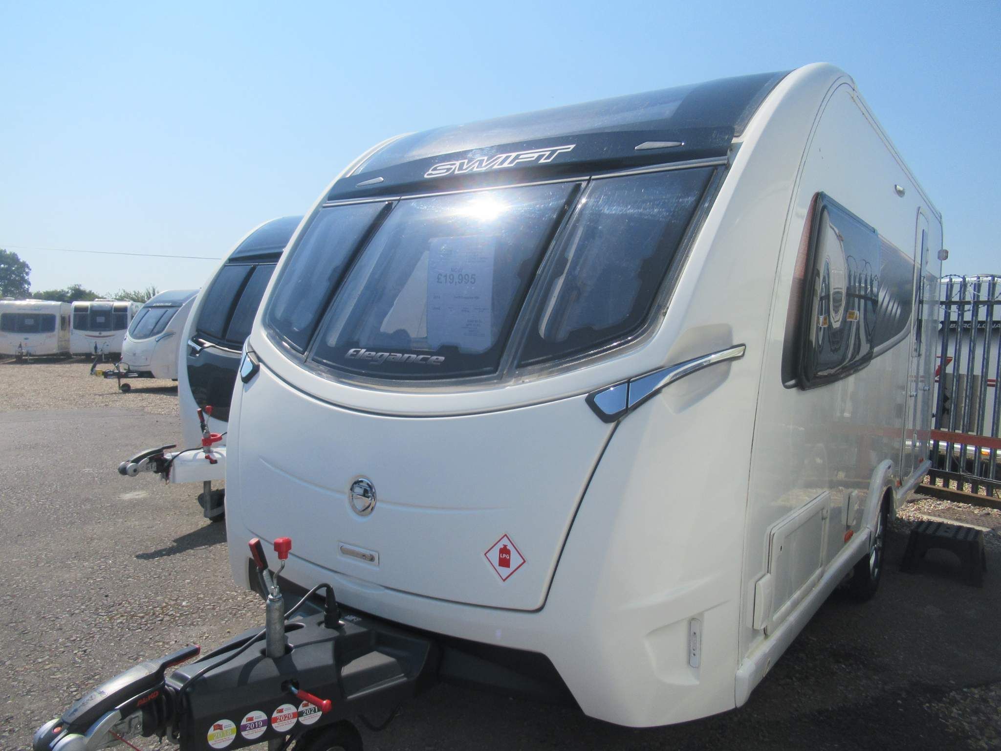 Swift Elegance 480, 2 Berth, (2018) Used Touring Caravan for sale ...