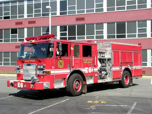 Fire Engines Photos - Clifton, N.J. - Engine 6