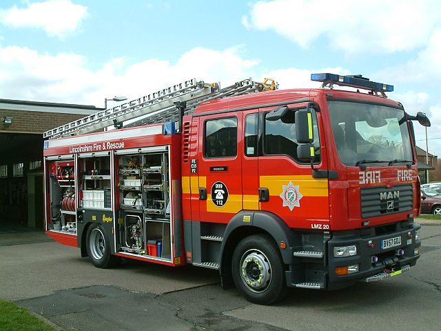 Fire Engines Photos - Lincolnshire New Man Appliance
