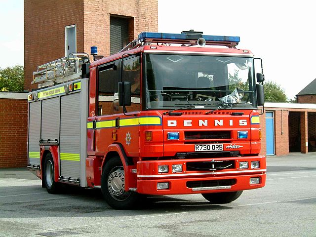 Fire Engines Photos - Dennis Sabre, Nottinghamshire