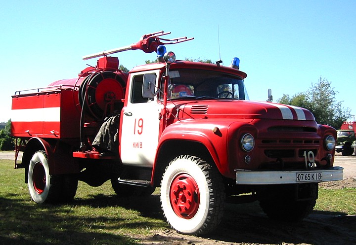 Fire Engines Photos - Dry powder tender - AP-2 (130) model 148