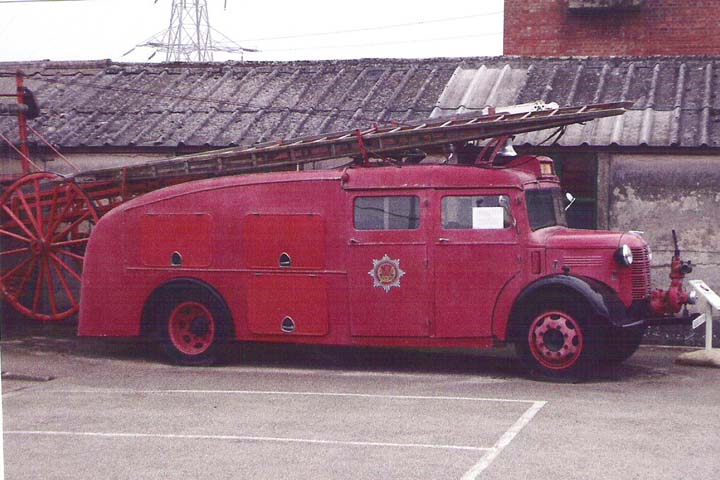 1941 Austin Escape Carrying Unit.