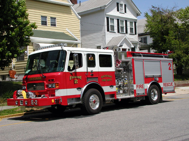 Fire Engines Photos - Bayonne Engine 2
