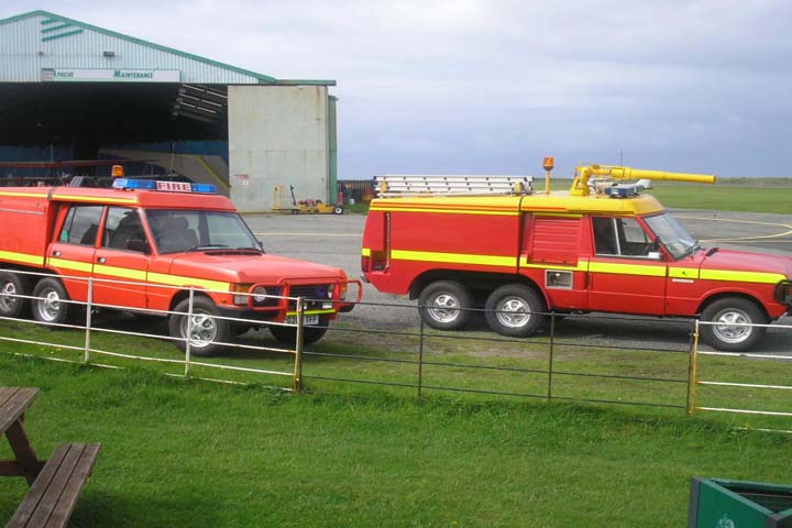 Caernarfon Air World Range Rover Tenders