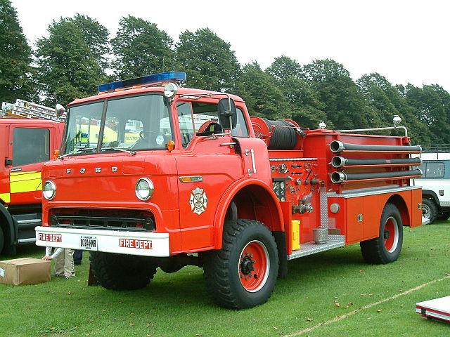 Fire Engines Photos - US Ford