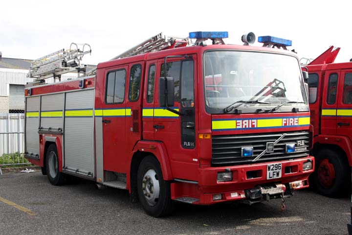 Fire Engines Photos - Old Lincolnshire in the Highlands
