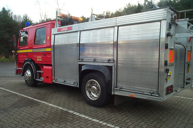 Fire Engines Photos - Strathclyde Scania