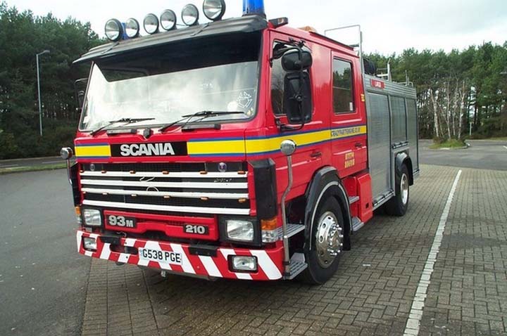 Fire Engines Photos - Scania strathclyde ex largs