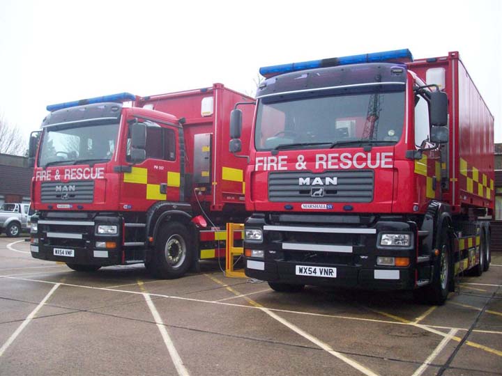Fire Engines Photos - Suffolk Fire and Rescue - USAR