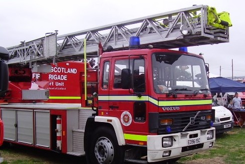 Fire Engines Photos - E356RSC LBFRS TL