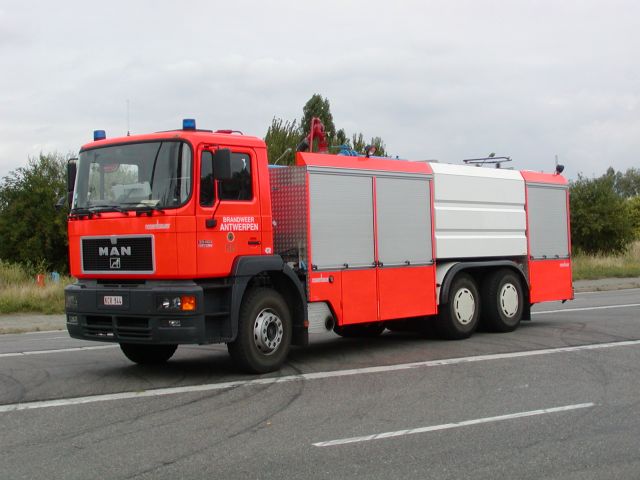 Fire Engines Photos - Brandweer Antwerpen MAN Foamtruck