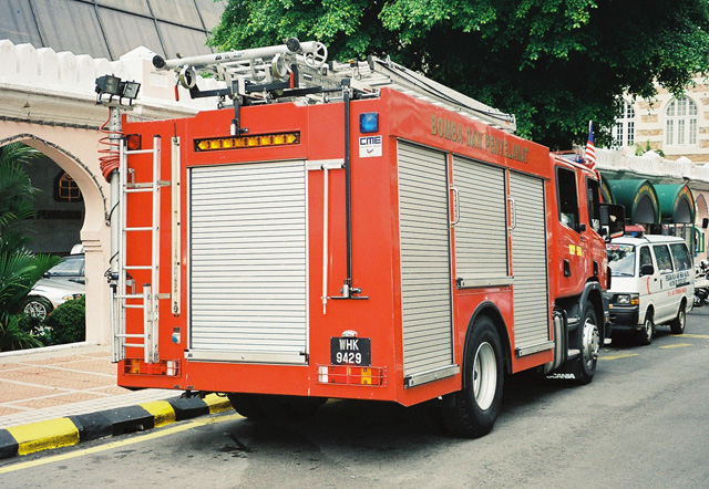 Fire Engines Photos - Malaysia Scania backside