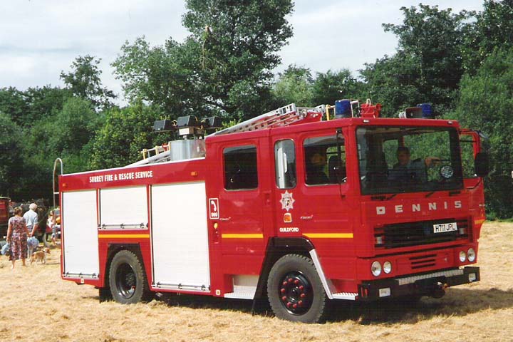 Fire Engines Photos - Surrey Fire Brigade 1990 Dennis 'RS'