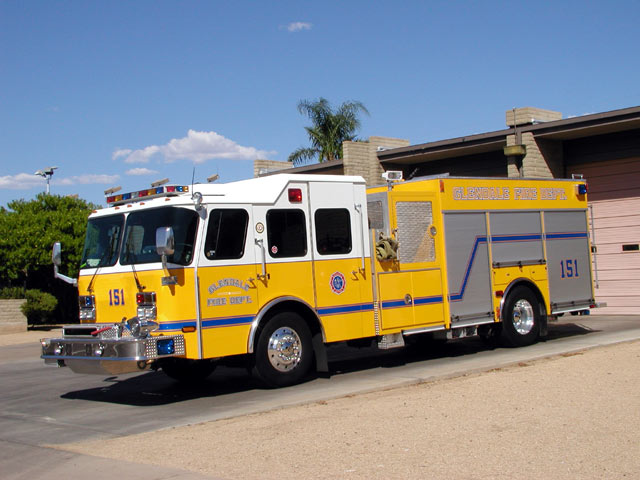 Fire Engines Photos - Glendale Engine 151