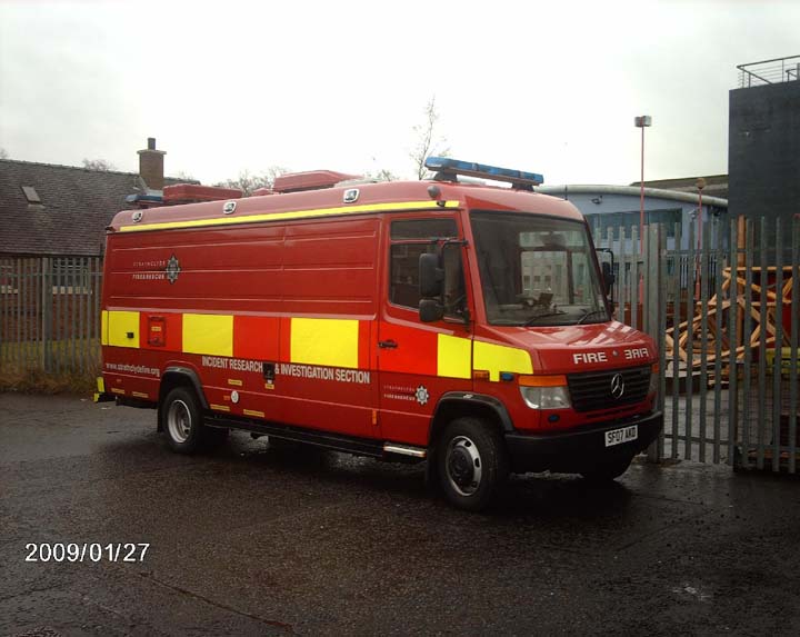 Fire Engines Photos - Strathclyde FRS Fire Investigation Unit